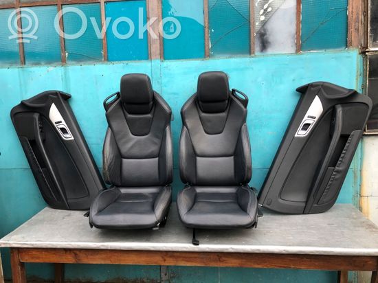 Mercedes-Benz SLK R172 Interior Set | EzParts - Used Auto Parts