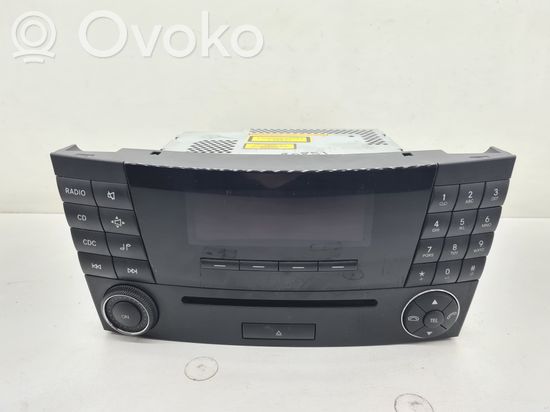 Mercedes-Benz E W211 Radio/CD/DVD/GPS Head Unit A2118209889 MF2311 ...