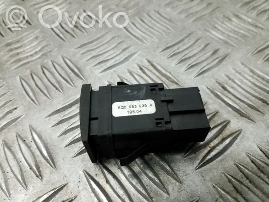 6Q0953235A Volkswagen Polo Hazard light switch 6Q0953235A | EzParts ...