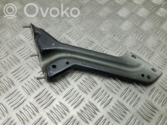 8R0821136 Audi Q5 SQ5 Fender mounting bracket 8R0821136 | EzParts ...