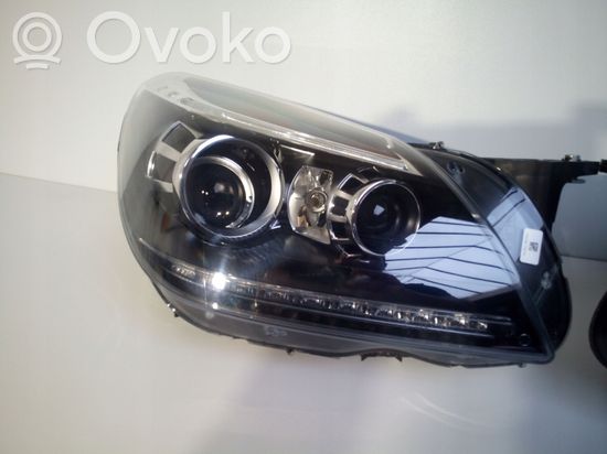 Mercedes-Benz SLK AMG R172 Headlights/headlamps set | EzParts - Used ...