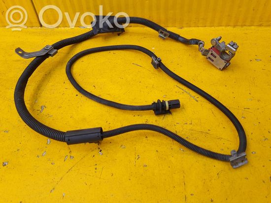 N000000004402 A6511590146 Mercedes-Benz C W204 Positive cable (battery ...