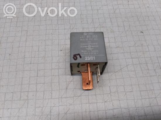 357911253 103 Volkswagen Transporter - Caravelle T4 Glow plug pre-heat ...