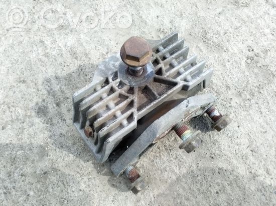 Mercedes-Benz Sprinter W901 W902 W903 W904 Gearbox Mount | EzParts ...