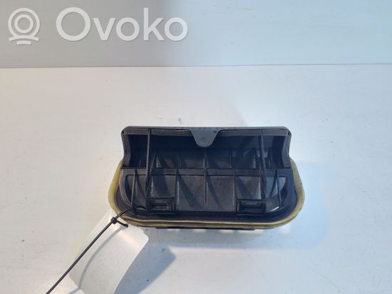 A2048300442 Mercedes-Benz B W246 W242 Quarter panel pressure vent ...