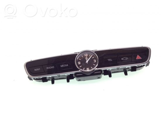 A2138272000 A2139056508 Mercedes-Benz E W213 Clock A2138272000 ...