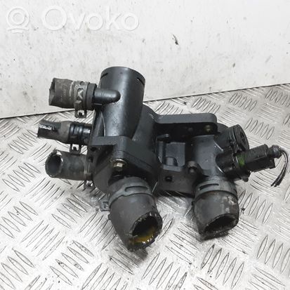 Volkswagen Golf IV Thermostat/thermostat Housing 032121111 4B0973714 ...