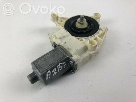 A4479063600 A2157 Mercedes-Benz Vito Viano W447 Front door window ...