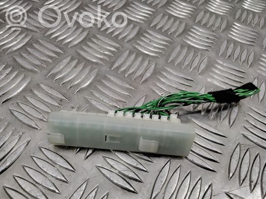 A0009820212 Mercedes-Benz E W212 Voltage converter inverter A0009820212 ...