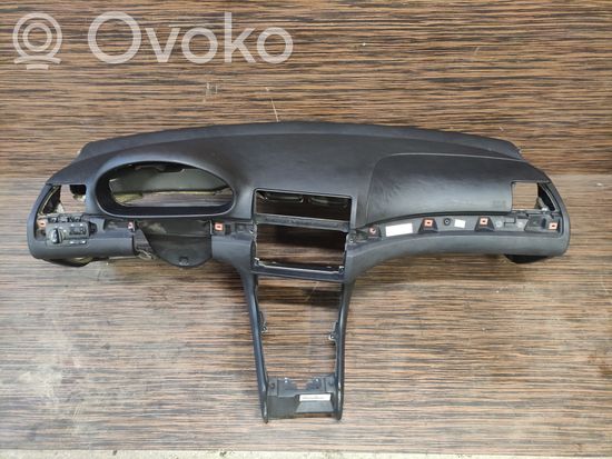 BMW 3 E46 Dashboard | EzParts - Used Auto Parts