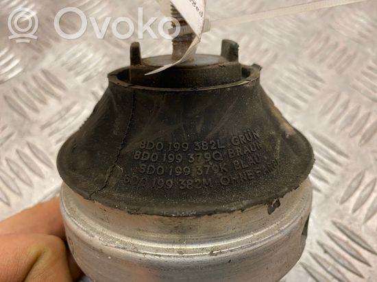 8D0199379Q 8D0199382L Volkswagen PASSAT B5.5 Engine mount bracket ...