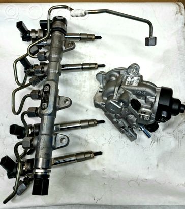 8514148 8511626 8514154 BMW 4 F36 Gran coupe Fuel injection system set ...