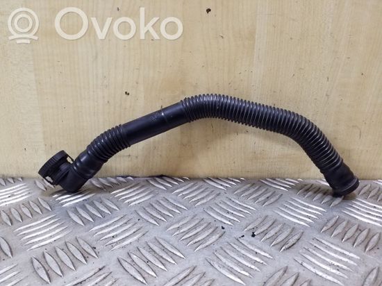 Volkswagen PASSAT B7 Breather/breather pipe/hose 1K0129637D | EzParts ...