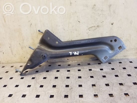 8R0821135 Audi Q5 SQ5 Fender mounting bracket 8R0821135 | EzParts ...