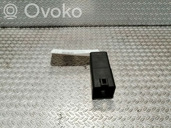 0281003038 Volkswagen Caddy Glow plug pre-heat relay 0281003038 ...