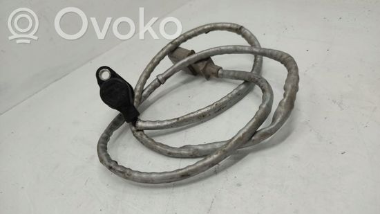 Audi A8 S8 D3 4E Crankshaft Position Sensor 077905381J | EzParts - Used ...