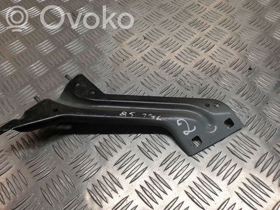 Audi Q5 SQ5 Fender Mounting Bracket 8R0821135 | EzParts - Used Auto Parts