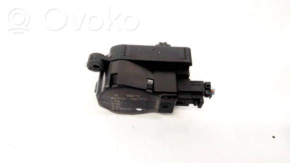 3M5H19E616AB Ford Fusion A/C air flow flap actuator/motor, 14.06 € | RRR