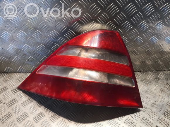 A2208200164 Mercedes-Benz S W220 Rear/tail lights, 27.00 € | RRR