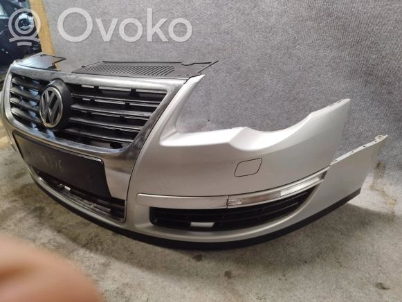 3C0807506 Volkswagen PASSAT B6 Front bumper mounting bracket, 4.00 € | RRR