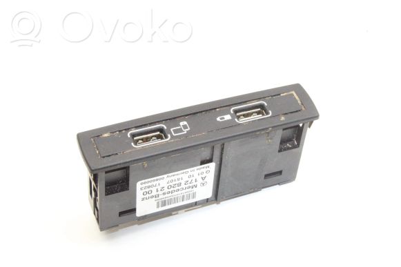 A1728202100 Mercedes-Benz A W176 USB socket connector, 56.47 € | RRR
