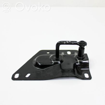 8W0823185D Audi A4 S4 B9 8W Engine bonnet/hood lock/latch loop/hook, 35.23 € | RRR