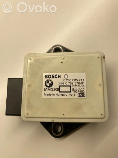 0265005711 BMW 5 E60 E61 ESP acceleration yaw rate sensor, 10.00 € | RRR