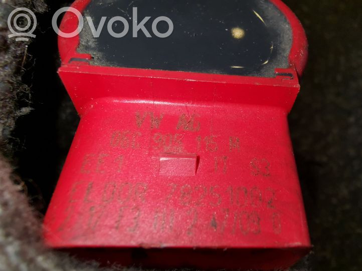 06C905115M Audi A6 S6 C5 4B High voltage ignition coil, 15.00 € | RRR