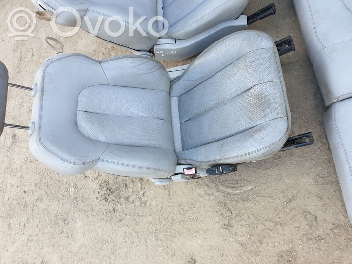 Mercedes-Benz CLK A208 C208 Set sedili, 190.00 € | OVOKO