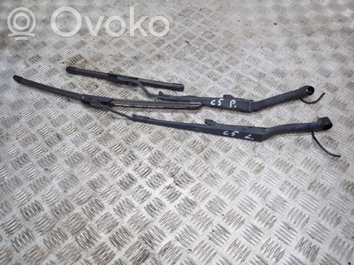898134352 Chevrolet Corvette C5 Front wiper blade arm, 36.90 € | RRR