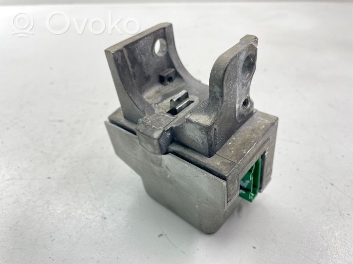 05026132AC Chrysler Voyager Steering wheel lock, 27.26 € | RRR