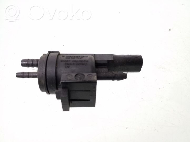 0025407097 Mercedes-Benz C W204 Électrovanne turbo, 8.00 € | OVOKO