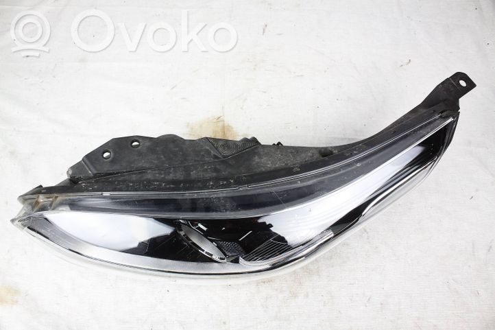 92101J7050 KIA Ceed Phare frontale, 280.00 € | OVOKO