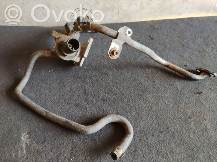 55202373 Opel Corsa D Boîtier de thermostat / thermostat, 18.00 € | OVOKO
