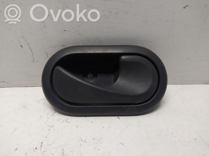 8200733847 Renault Kangoo II Poignée extérieure avant, 7.00 € | OVOKO