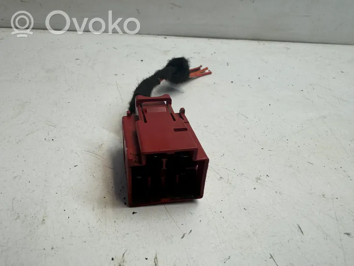 4F0937743B Porsche Macan Autres faisceaux de câbles, 5.00 € | OVOKO