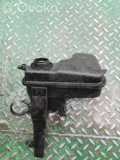 7785013 BMW 5 E60 E61 Coolant expansion tank/reservoir, 10.00 € | RRR