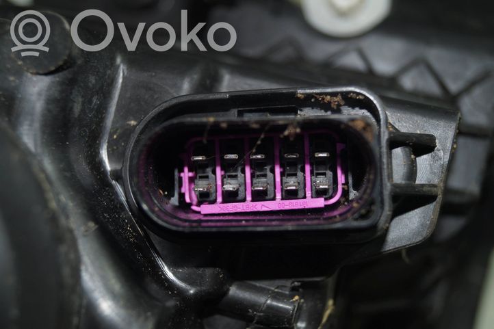 6V1941015B Skoda Fabia Mk3 (NJ) Phare frontale, 28.24 € | OVOKO