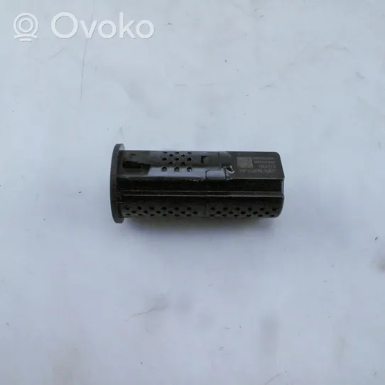 LU5T19J211AA Ford Kuga III USB socket connector, 90.00 € | RRR