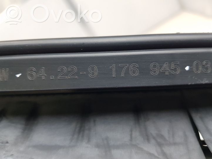 BMW 5 G30 G31 Ventiliacinės grotelės 9176945 64229176945 - Naudota ...