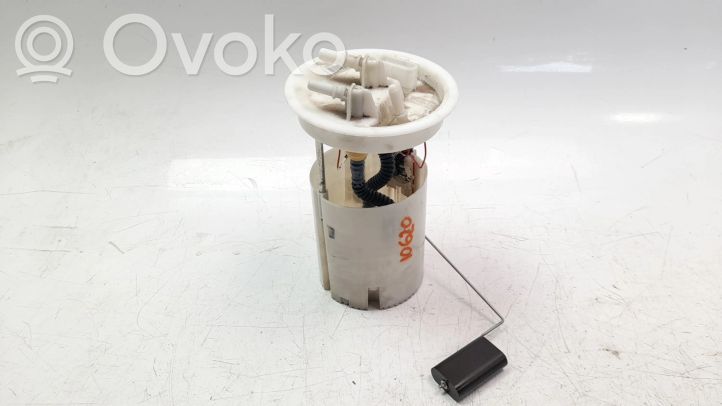 31321094 Volvo V40 In-tank fuel pump, 37.45 € | RRR