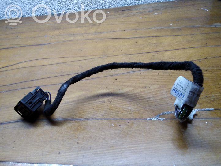 A2035403705 Mercedes-Benz E W211 Autres faisceaux de câbles, 2.99 € | OVOKO