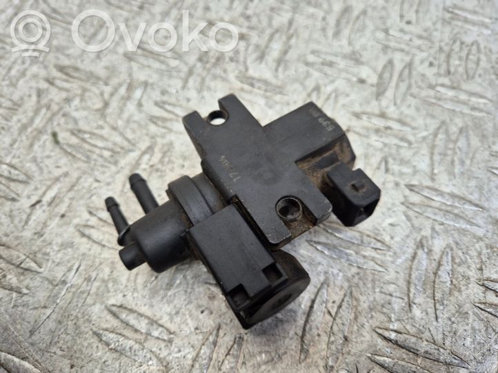 5801259656 Iveco Daily 5th gen Turbo solenoid valve, 18.00 € | RRR