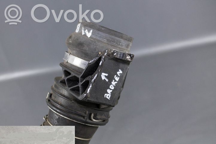 A2710920796 Mercedes-Benz CLK A209 C209 Intercooler pipe mounting ...