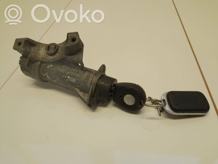 4B0905851A Volkswagen PASSAT B5 Verrouillage de commutateur d'allumage ...