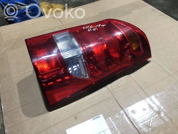 FOM17950 Mercedes-Benz Vito Viano W447 Feux arrière / postérieurs ...