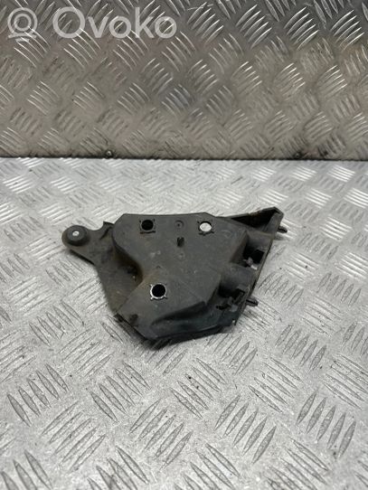 30764618 Volvo XC60 Front bumper mounting bracket, 19.00 € | RRR