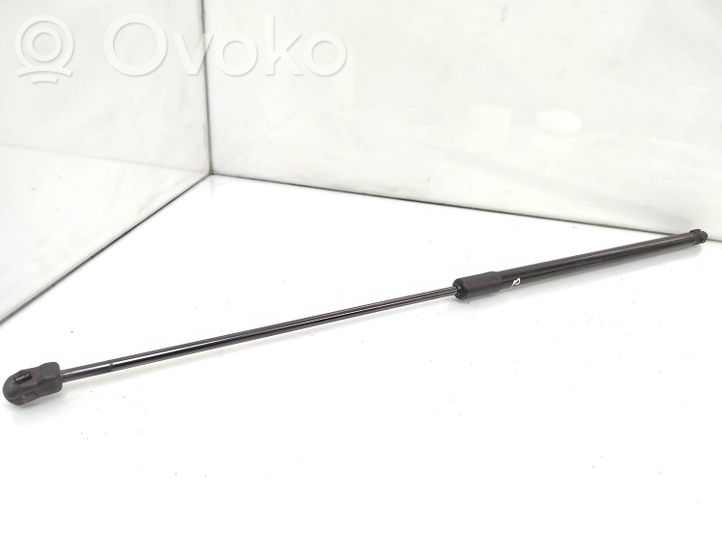 3G0823359A Volkswagen PASSAT B8 Vérin, capot-moteur, 25.50 € | OVOKO