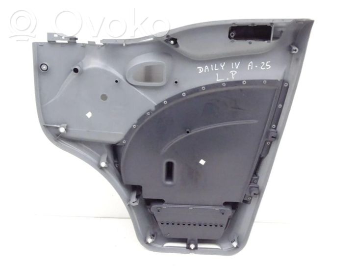 3802074 Iveco Daily 4th gen Front door card panel trim, 60.04 € | RRR