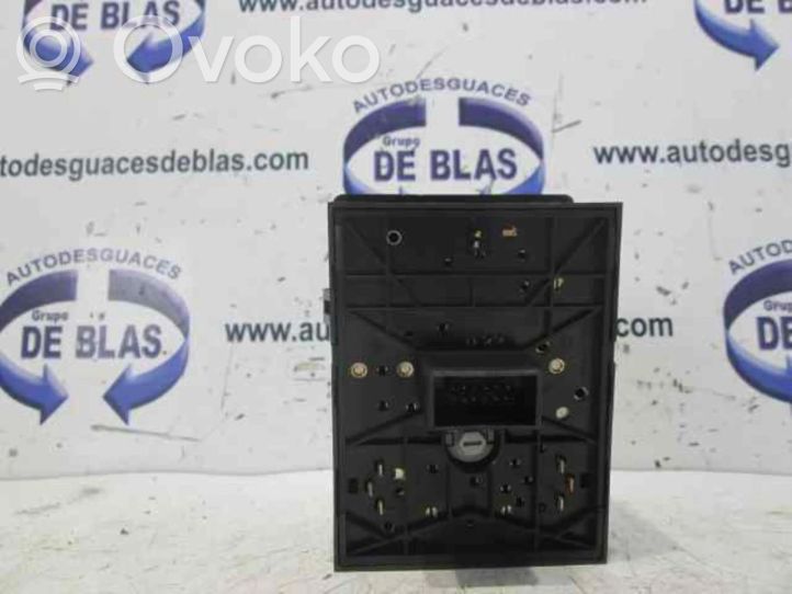 9116612 Opel Corsa C Light switch, 16.27 € | RRR